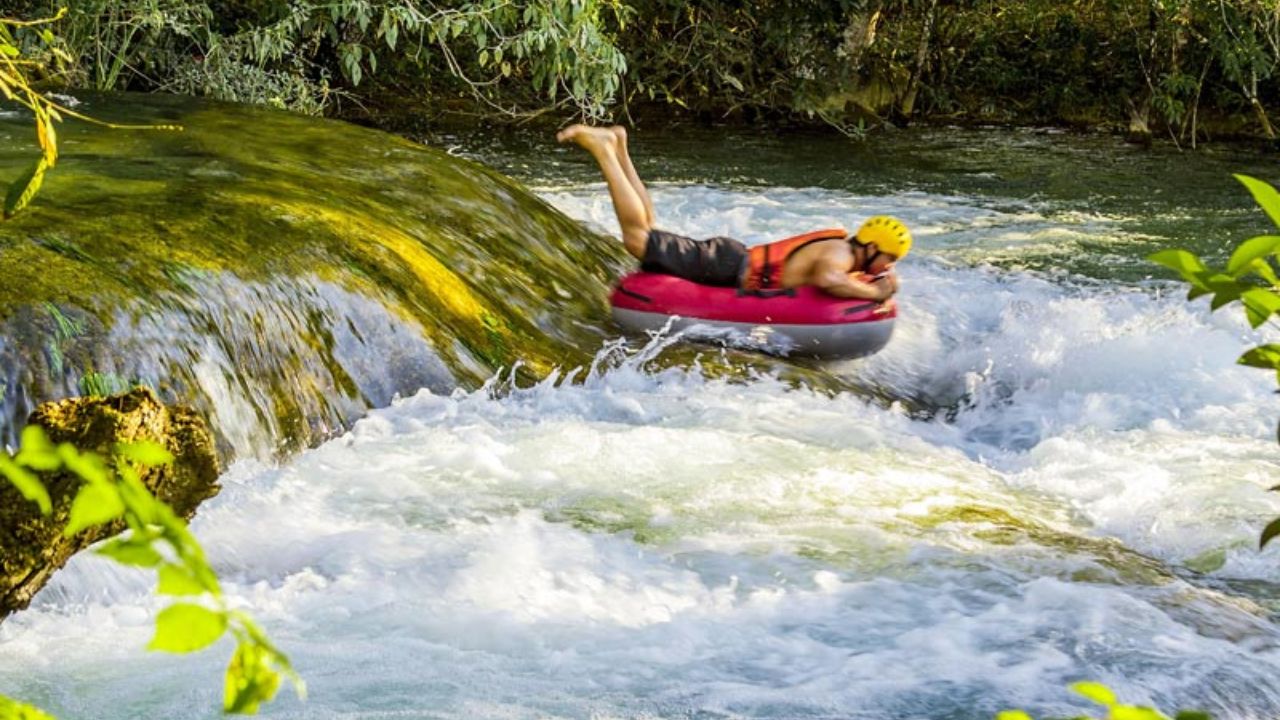 Bóia Cross em Bonito MS Quais São? Como funciona? | Agência Bonito e ...